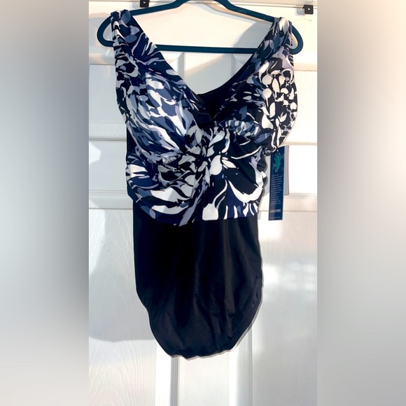 Swimsuits For All | Swim | Swimsuit For Everyone One Piece Bathing Suit ...